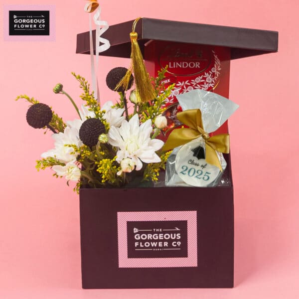 Graduation Hamper with Chocolates,Balloons,Flower and Cookie - The ...